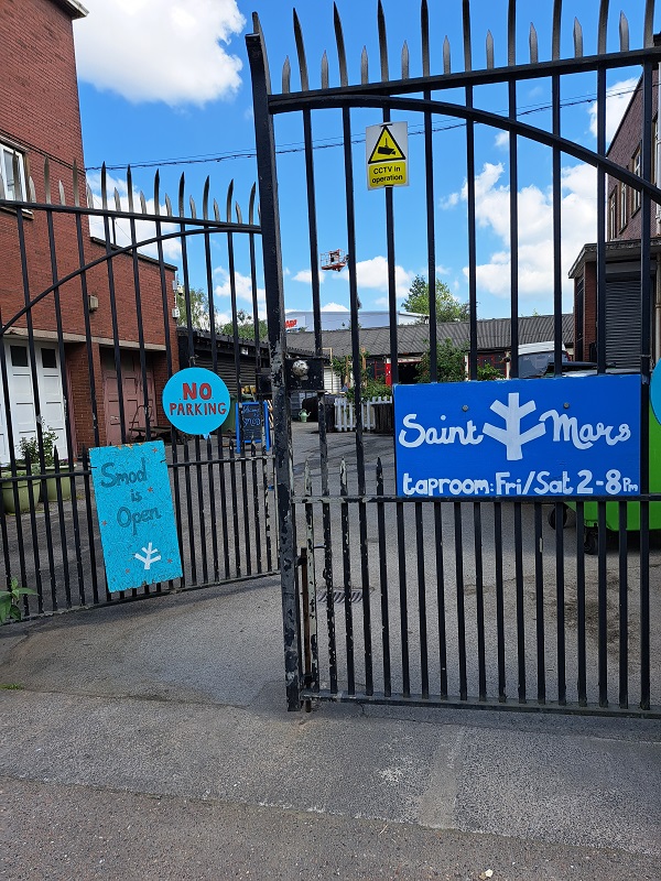 Zu Besuch bei Saint Mars of the Desert (SMOD) – Hoppy Journey